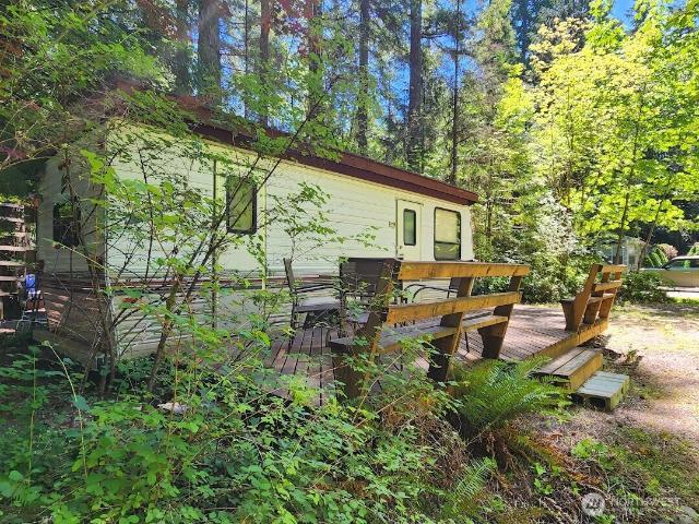 86 1 Goldrush Road