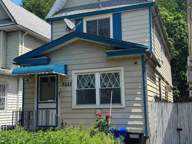 86 23 98th St, Woodhaven, NY 11421