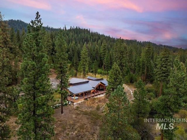 86 Tacoma Pl, Garden Valley, ID 83622