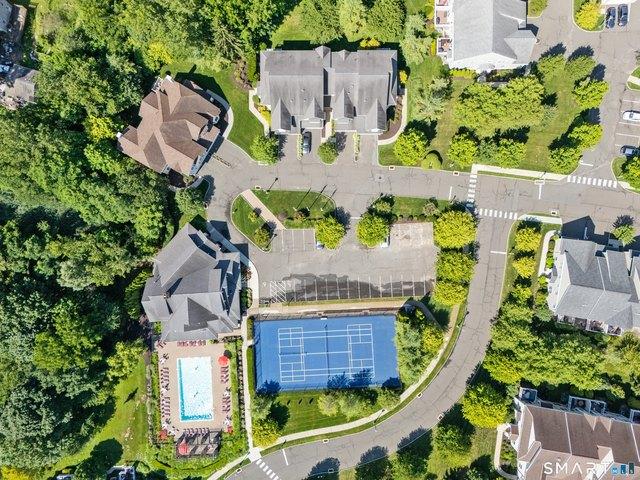 86 Tucker St, Danbury, CT 06810