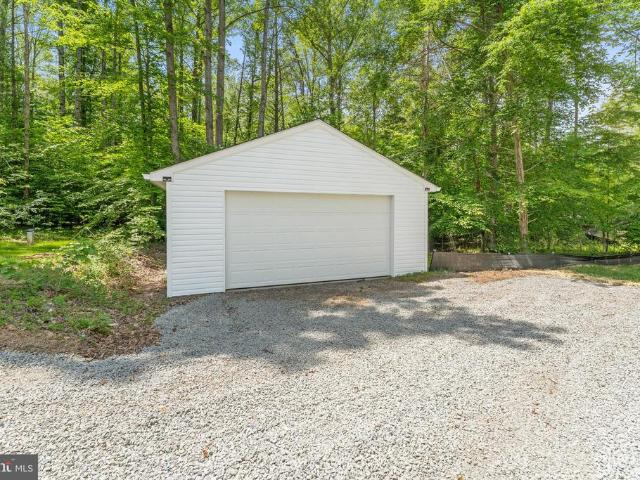 86 Virginia Pines Ct