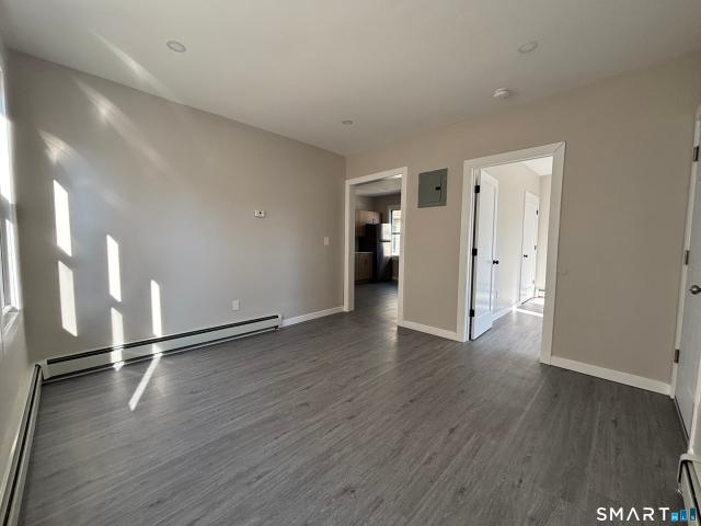 86 Waldorf Ave, Bridgeport, CT 06605 | MLS #24151