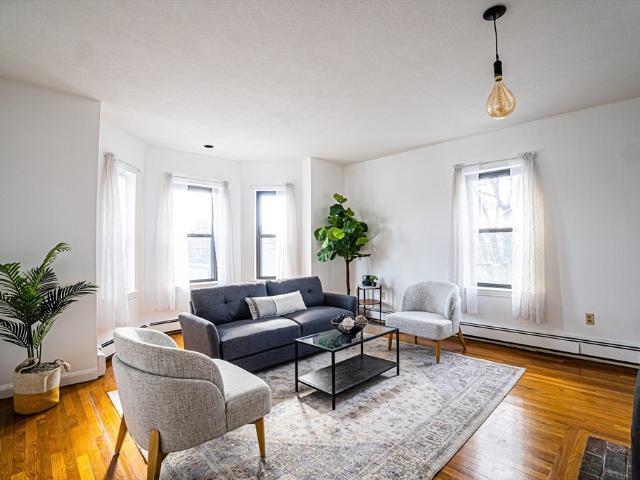 86 Walnut St, Unit 3, Boston, MA 02122 | MLS #73506