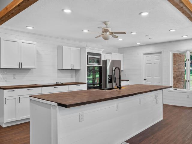 86 Westwood Drive