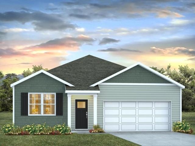 86 Ashworth Dr, Tabor City, NC 28463
