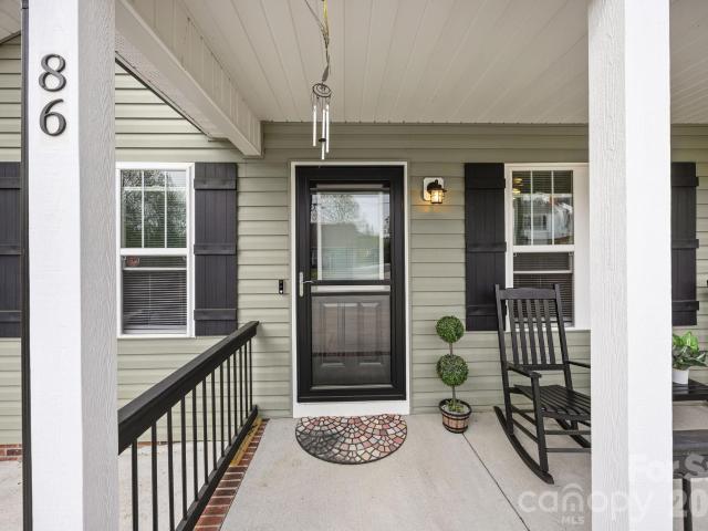 86 Ashlyn Drive SE