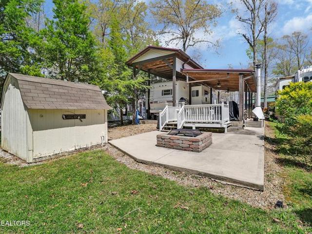 86 Apache Trl, Crossville, TN 38572