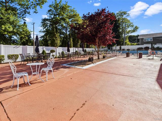 86 Cardinal Lane 2B