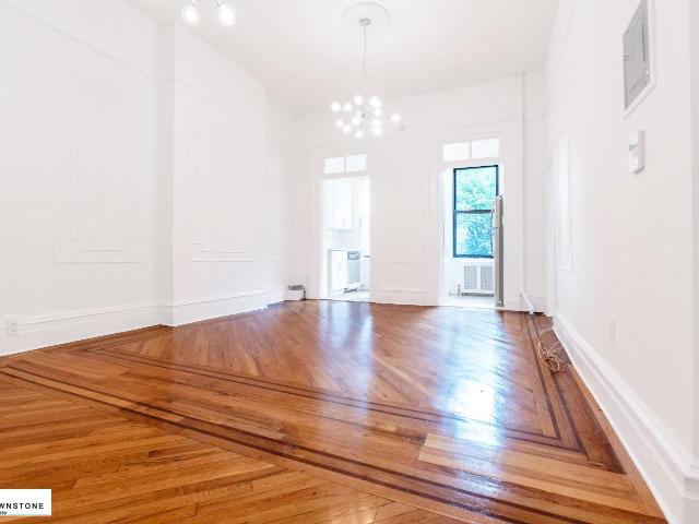 86 Carroll Street, Brooklyn, NY
