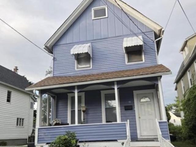 86 Church St, Kingston, PA 18704