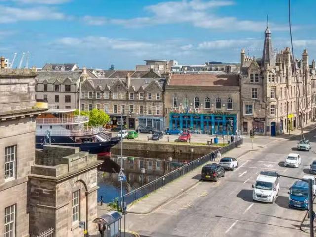 8/6 Commercial Street, The Shore. 2 bed flat for sale £375,000