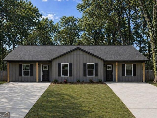 86 Colfax St, Hartwell, GA 30643