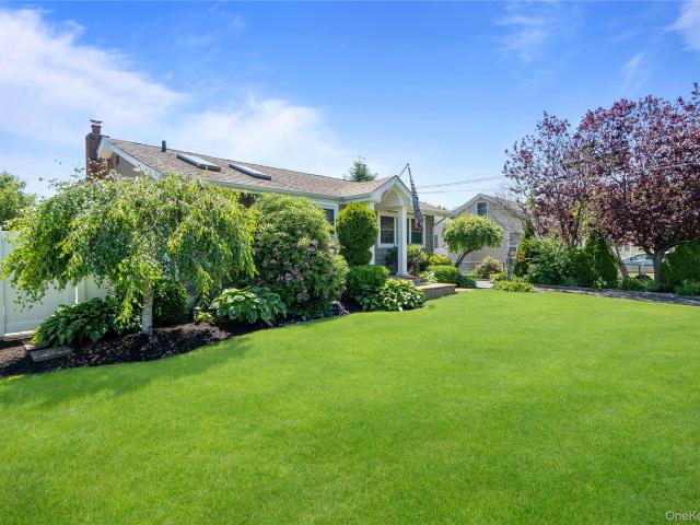 86 Claremont Avenue