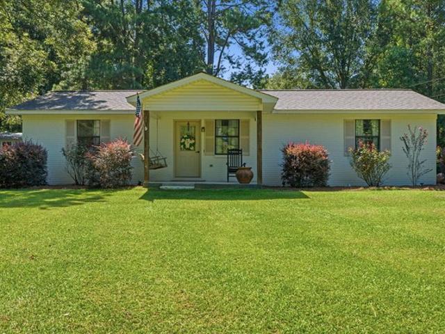 86 Ellisville Turner Rd, Ellisville, MS 39437