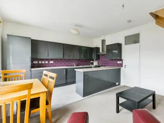 86 Florence Road, London, N4 4DP, United Kingdom | 3 bed apartment for rent #167583055 | Rentberry