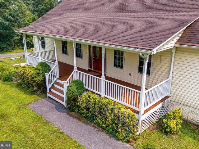 86 Iris Lane