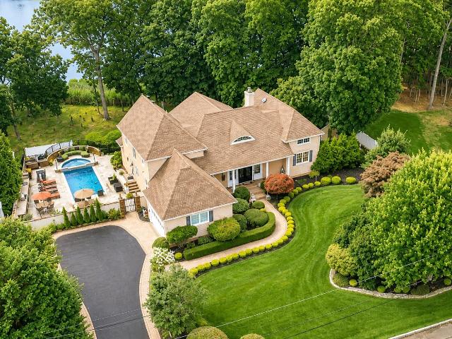 86 James Hawkins Road