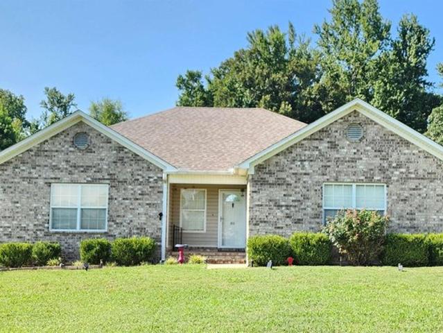 86 Jb Dr, Lonoke, AR 72086