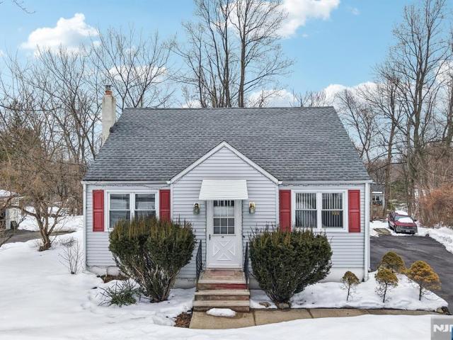 86 Kakeout Road
