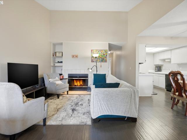 86 kingsgate rd # h203