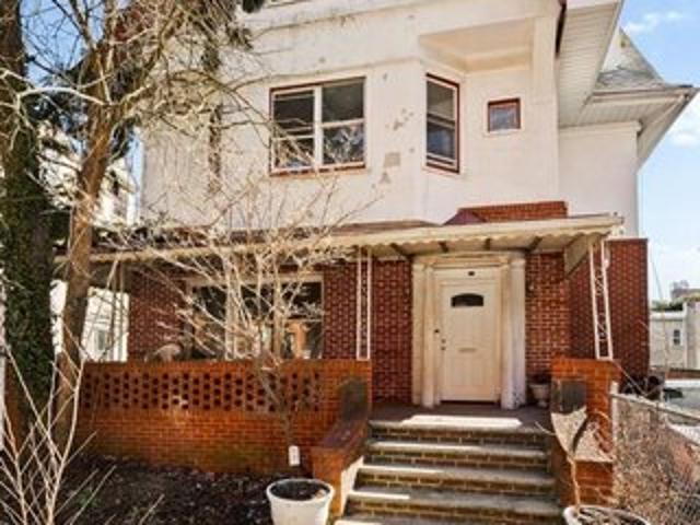 86 Lincoln Rd, Brooklyn, NY 11225