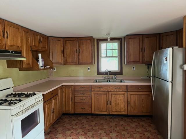 86 Main St, Douglas, MA 01516 | MLS #73491 | Compass