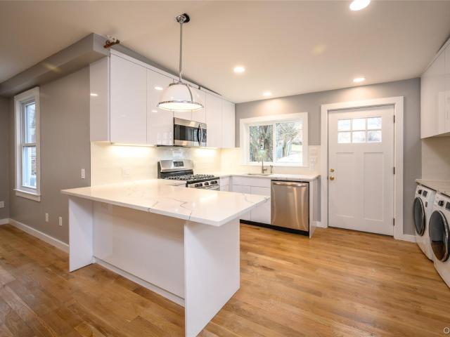 86 Main Street 4
