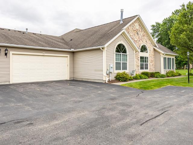 86 Maple Center Road