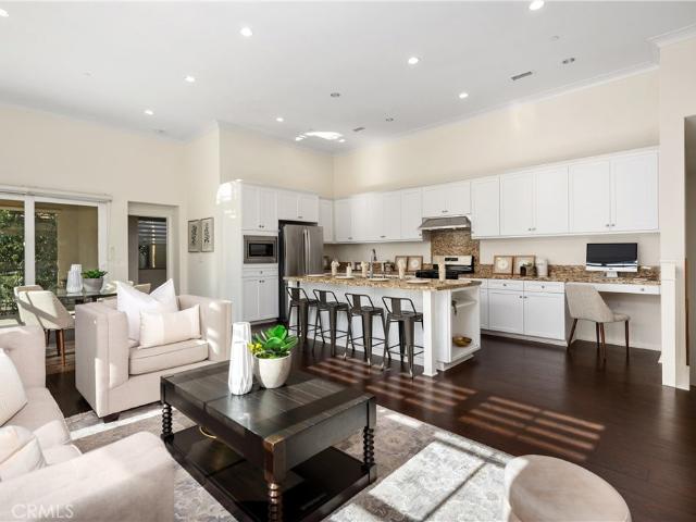 86 Mayfair, Irvine, CA 92620 | MLS #OC26134