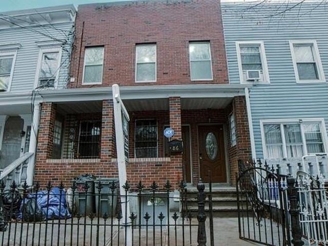 86 Nichols Ave, Brooklyn, NY 11208