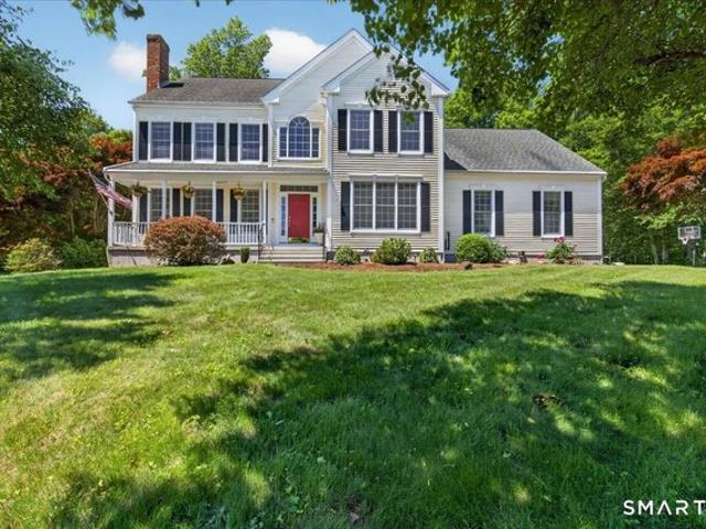 86 Nursery Ln, Madison, CT 06443