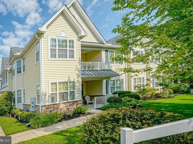 86 Pelican Pl, West Deptford, NJ 08086