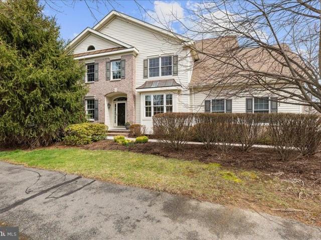 86 Schindler Ct, Lawrenceville, NJ 08648