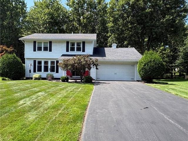 86 Stover Rd, Rochester, NY 14624