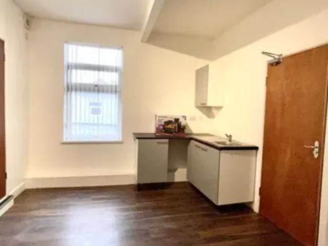 86 Stratford Road, Sparkbrook, B11 1AN, United Kingdom | 1 bed apartment for rent #142255839 | Rentberry