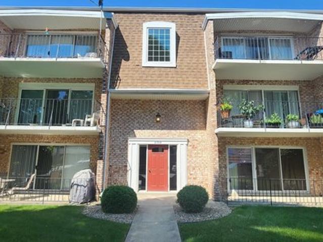 8704 Mobile Ave Apt A, Oak Lawn, IL 60453