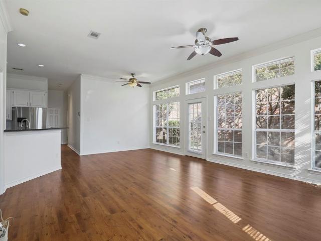 8704 Moss Hill Rd, Irving, TX 75063 | MLS #21276