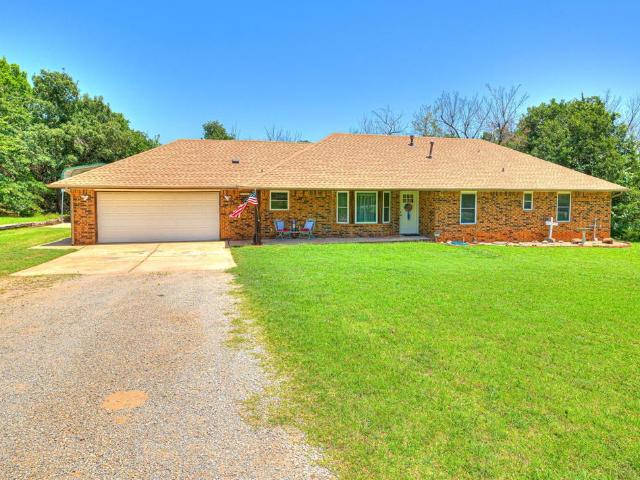 8704 Blackberry Ridge