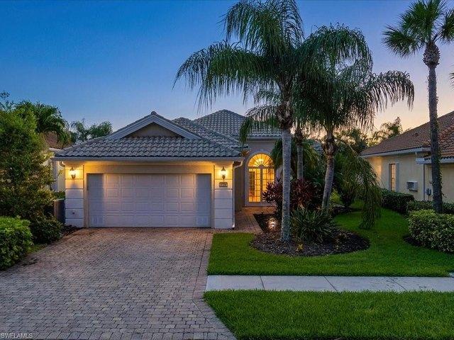 8706 Ferrara Ct, Naples, FL 34114
