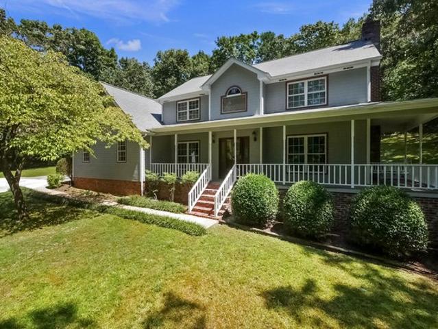 8707 Standifer Gap Rd, Chattanooga, TN 37421