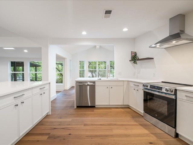 8707 White Cliff Drive, Austin, US, TX