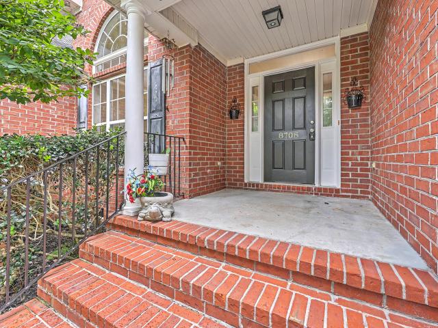 8708 Alexandria Drive