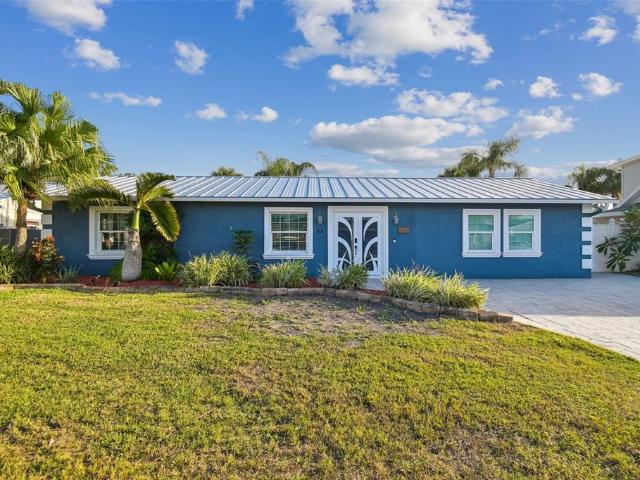 8708 Thornwood Ln, Tampa, FL 33615 | MLS #TB8434 | Compass