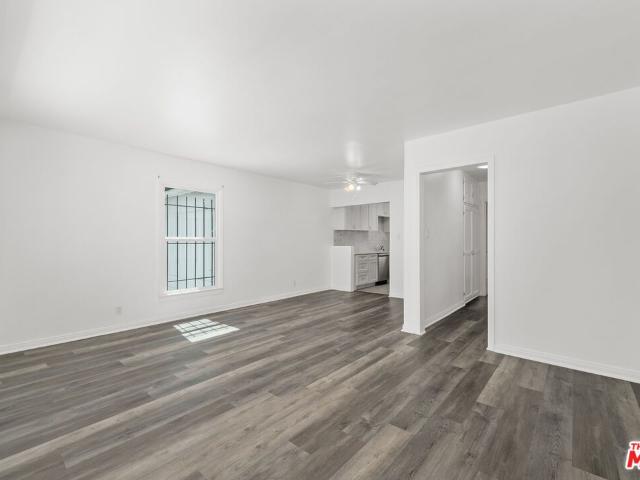 8708 W Sherwood Dr, West Hollywood, US, CA