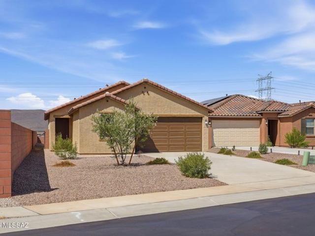 8709 N Magdalena Pl, Tucson, AZ 85742