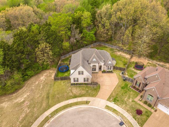 8700 brunswick park cv e
