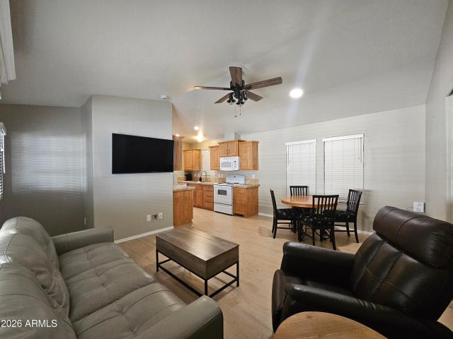 8700 E University Drive # 352