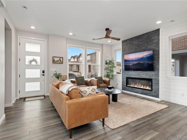 8700 Hotchkiss St, Littleton, CO 80125 | Compass