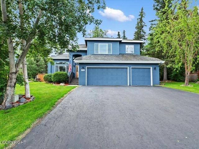 8700 Inyo Cir, Eagle River, AK 99577