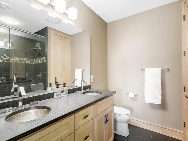 8700 Legends Club Dr, Prior Lake, MN 55372 | MLS #6786